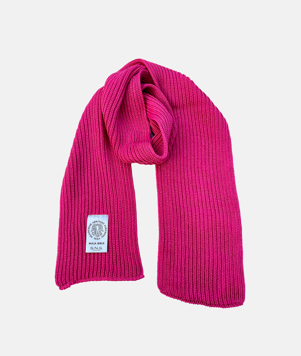 S.N.S. Herning tørklæde Clear Fuchsia Design Maja Brix - Arkitektens Butik